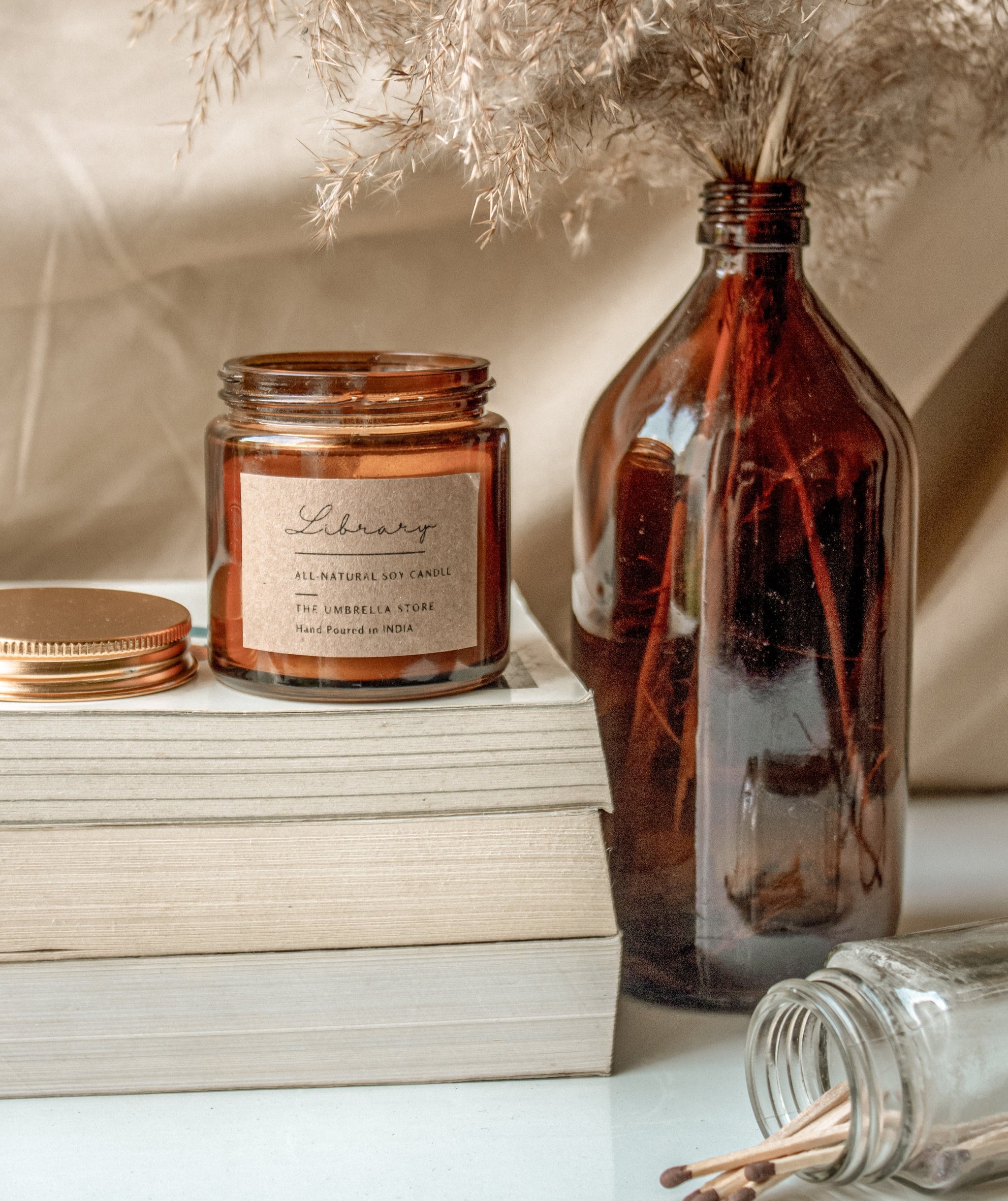 Library Scented candle - Wooden racks and old books| Vegan Scented ...